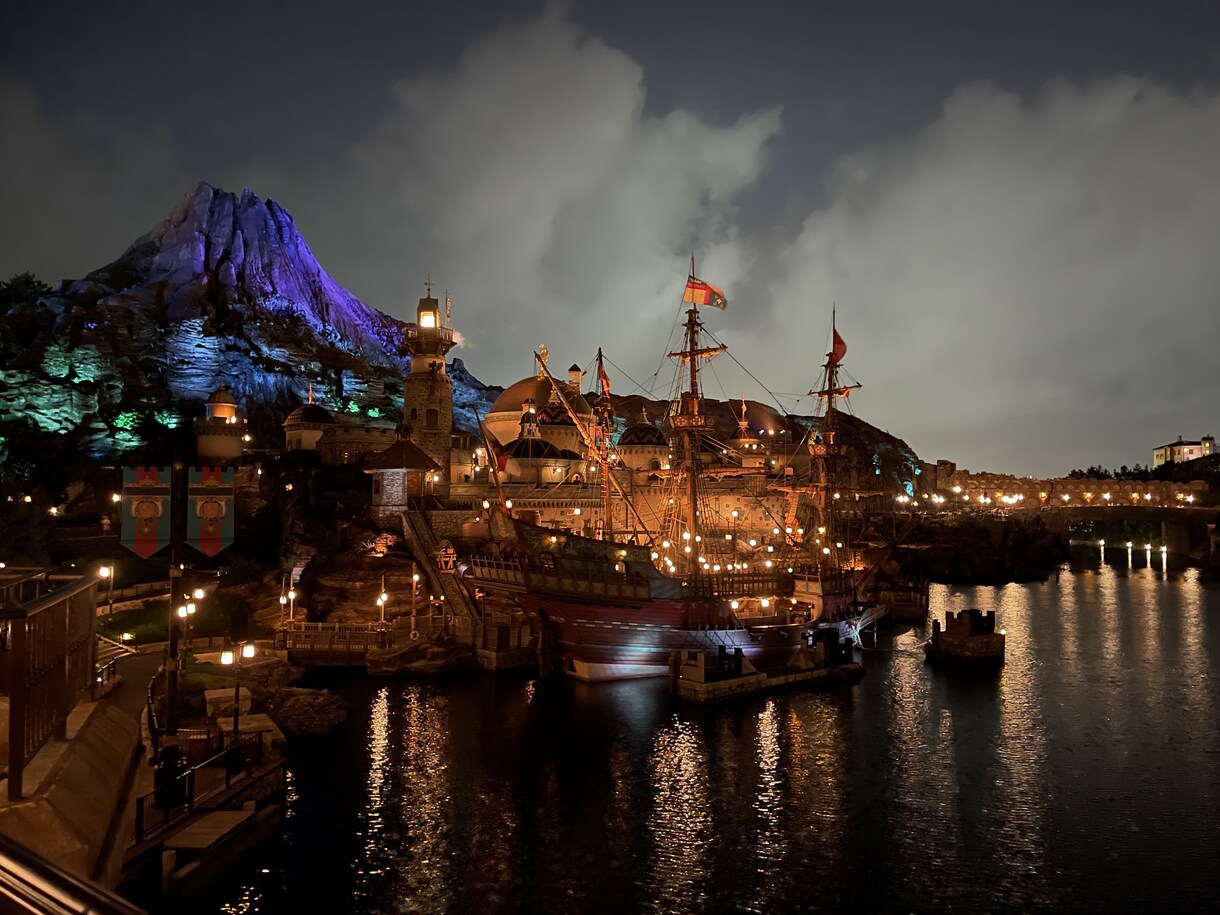 東京ディズニーシーの情報何でも教えます 些細なことからバックグラウンドストーリーまでお答えします！